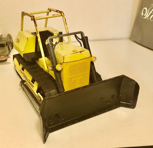 Vintage 1970's Mighty Tonka T9 Dozer Bulldozer Pressed Steel Good ...
