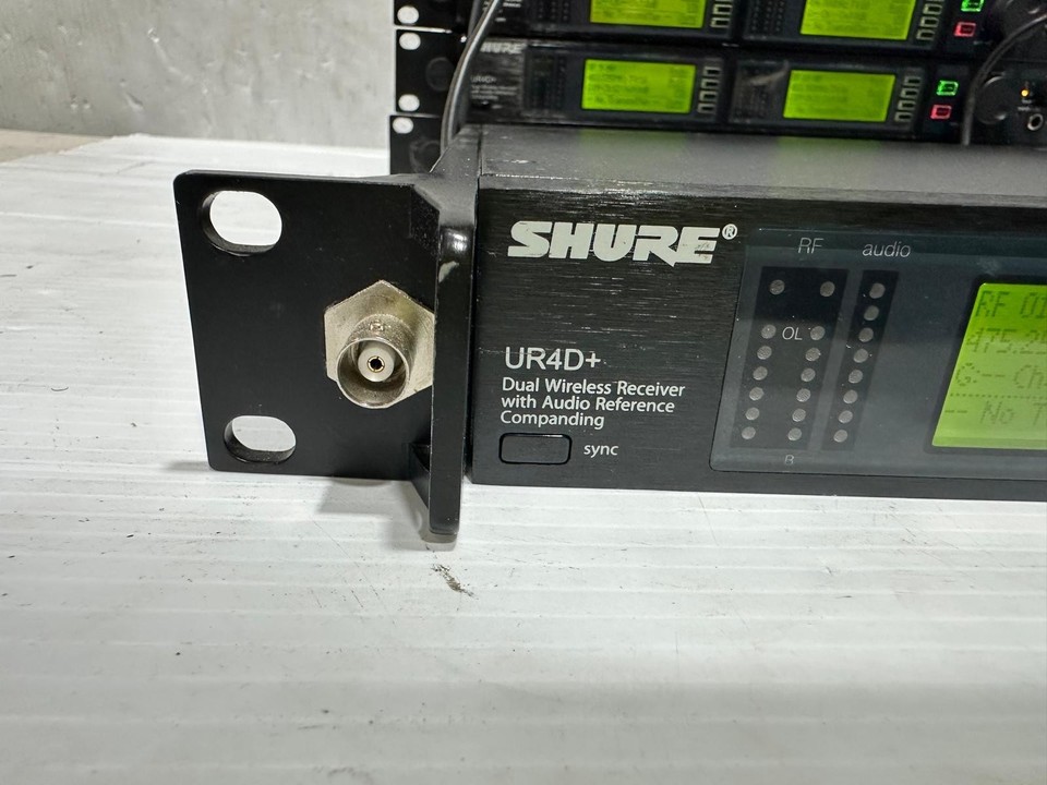 Shure UR4D+ Dual G1 Freq 470-530MHz Wireless Receiver #2893 (One)THS | eBay