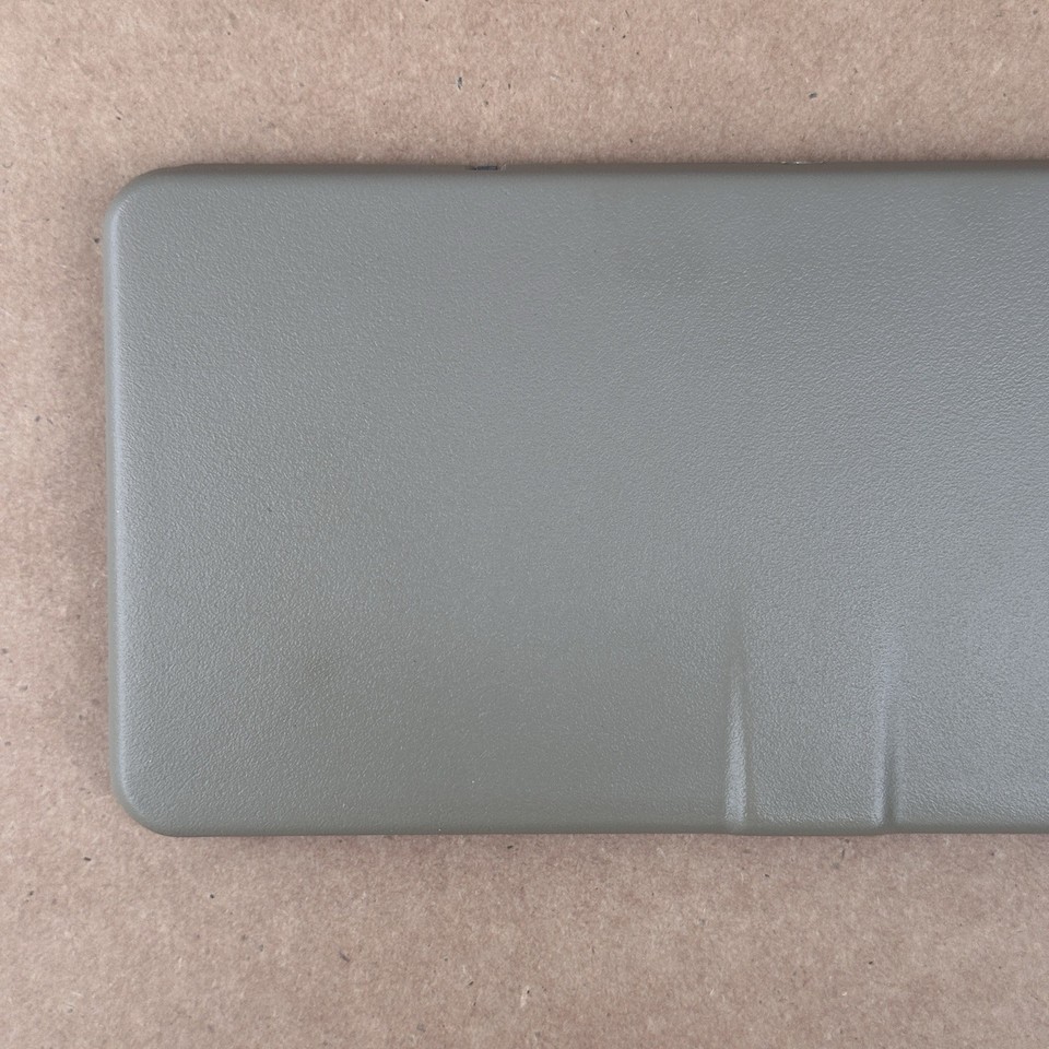 1995-1999 Suburban Sun Visor Vanity Mirror Cover Bezel Right Passenger ...