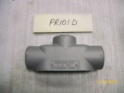 Appleton O-Z Gedney Form 7 FM7 2 53 TB67 2" Threaded Unilet Conduit ...