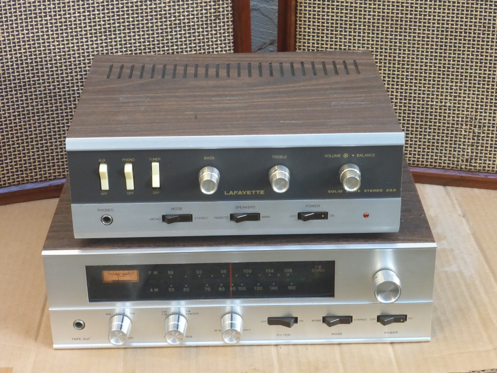 Vintage Lafayette Stereo Amplifier 25A + AM/FM Tuner LT-425T + Speakes ...