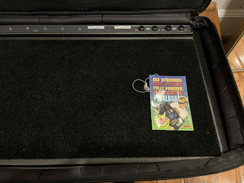 SKB PS-25 Powered Pedalboard w Soft Case Power Supply Effects Loops | eBay