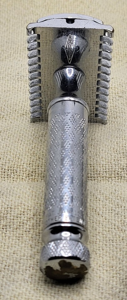 Vintage Gillette NEW Deluxe Tuckaway Chromium 17mm Baseplate Art Deco ...