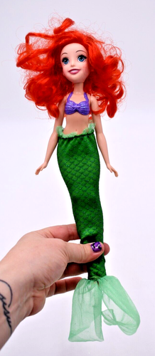 2016 HASBRO DISNEY 10.5" Splash Surprise Ariel Little Mermaid Doll w ...