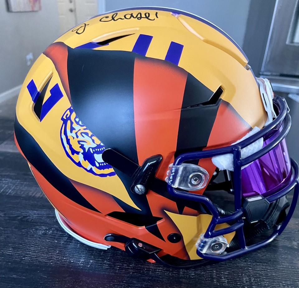 Ja’marr Chase Custom Painted Full Size Speedflex Helmet Beckett Auto | eBay