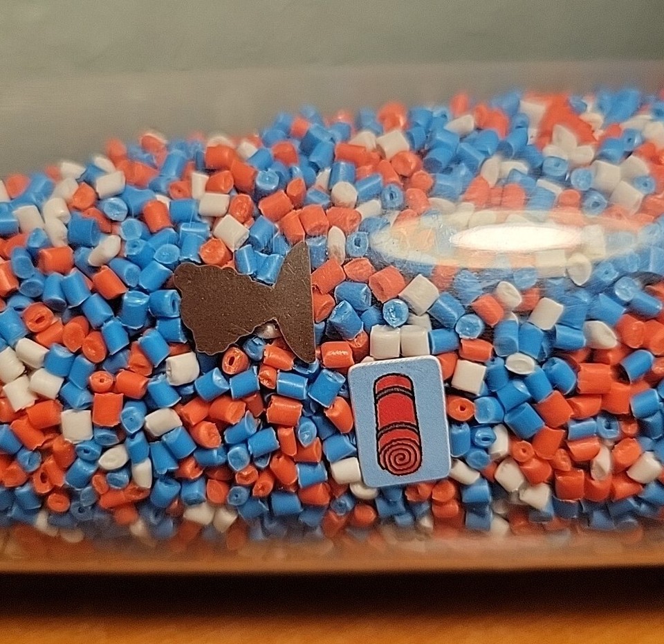 Vintage Find It Game Contained Adventure Tube by Identity Games 2014 | eBay