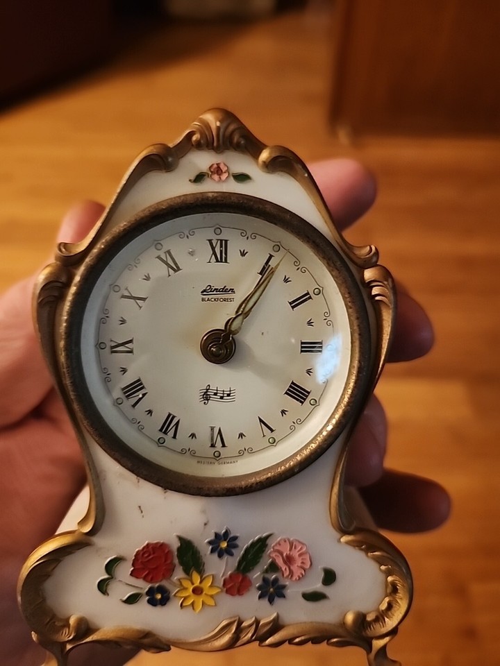 Linden Germany Vintage Windup Musical Alarm Clock Flower Pattern For ...