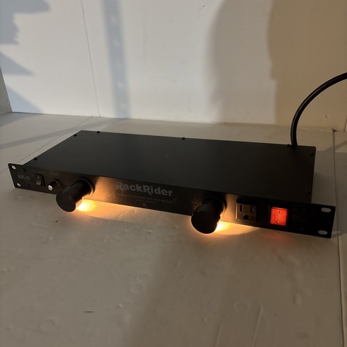 Furman RR-15 Rack Rider Power Conditioner and Light Module (1800 Watts ...