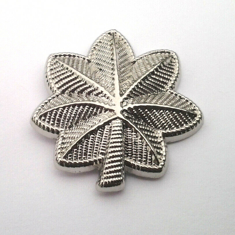 Lieutenant Colonel Insignia RLC Lieutenant Colonel (Royal Logistic