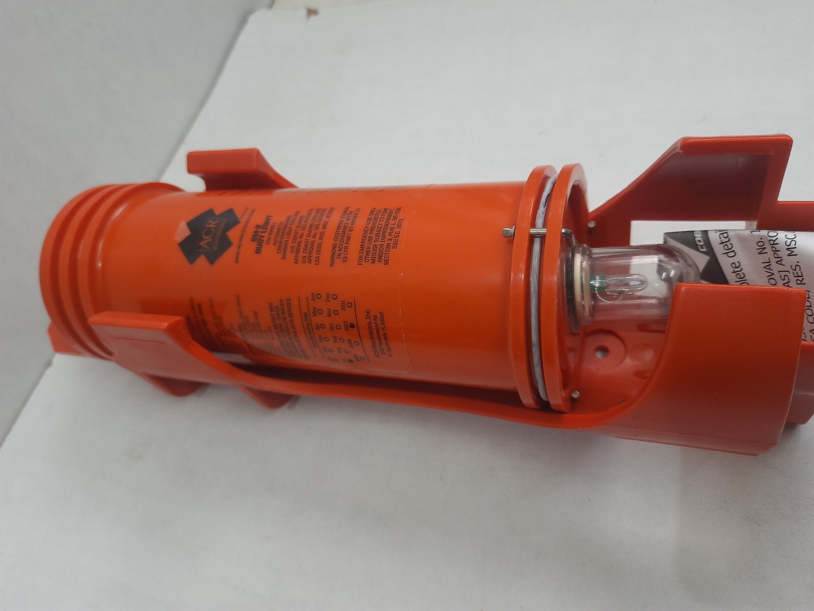 ACR Electronics 39401 SM-2 Automatic Crew-Overboard Marker Light for ...