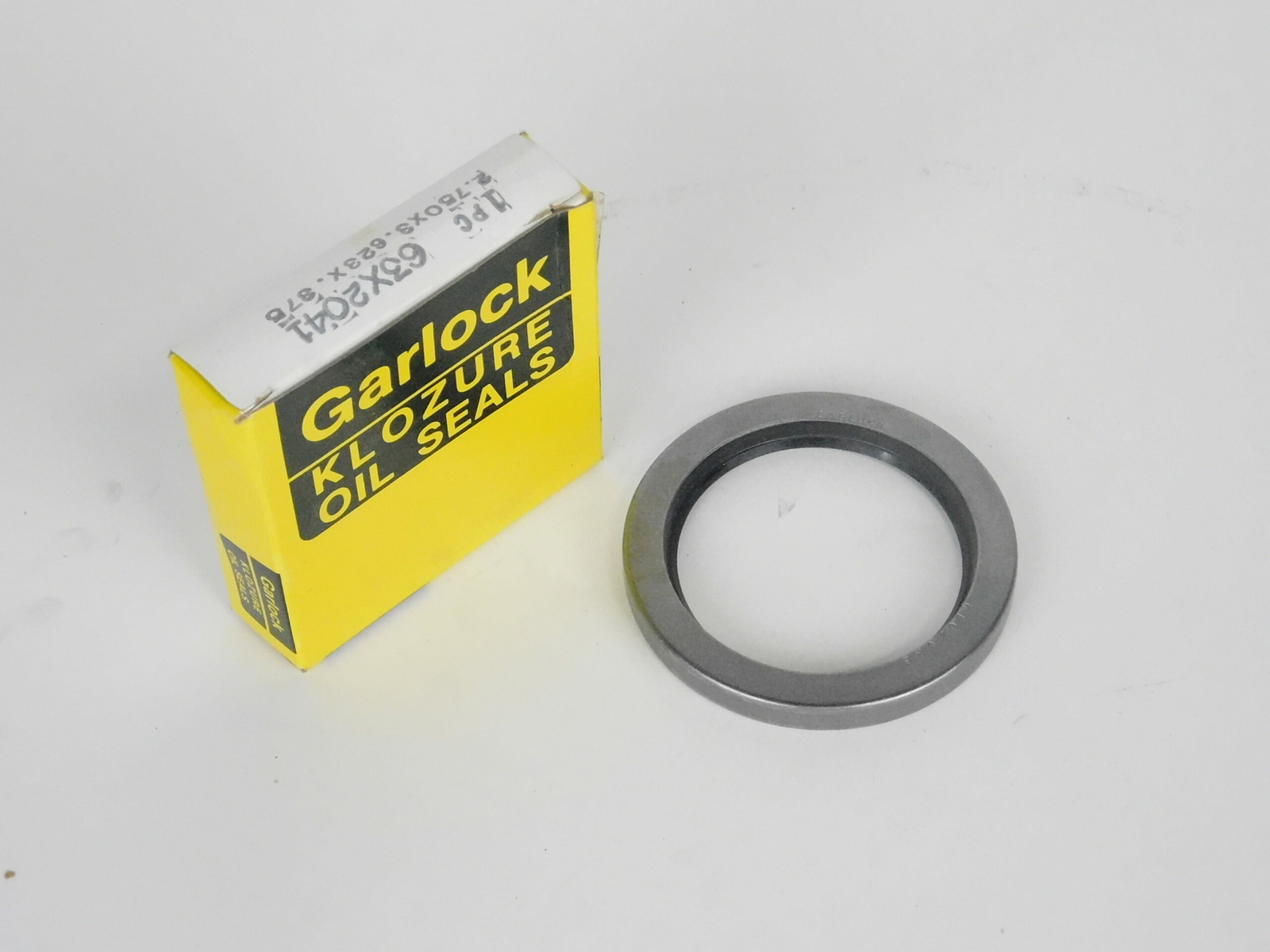 Garlock 63X2041 Oil Seal 2.625" - Surplus for sale online | eBay