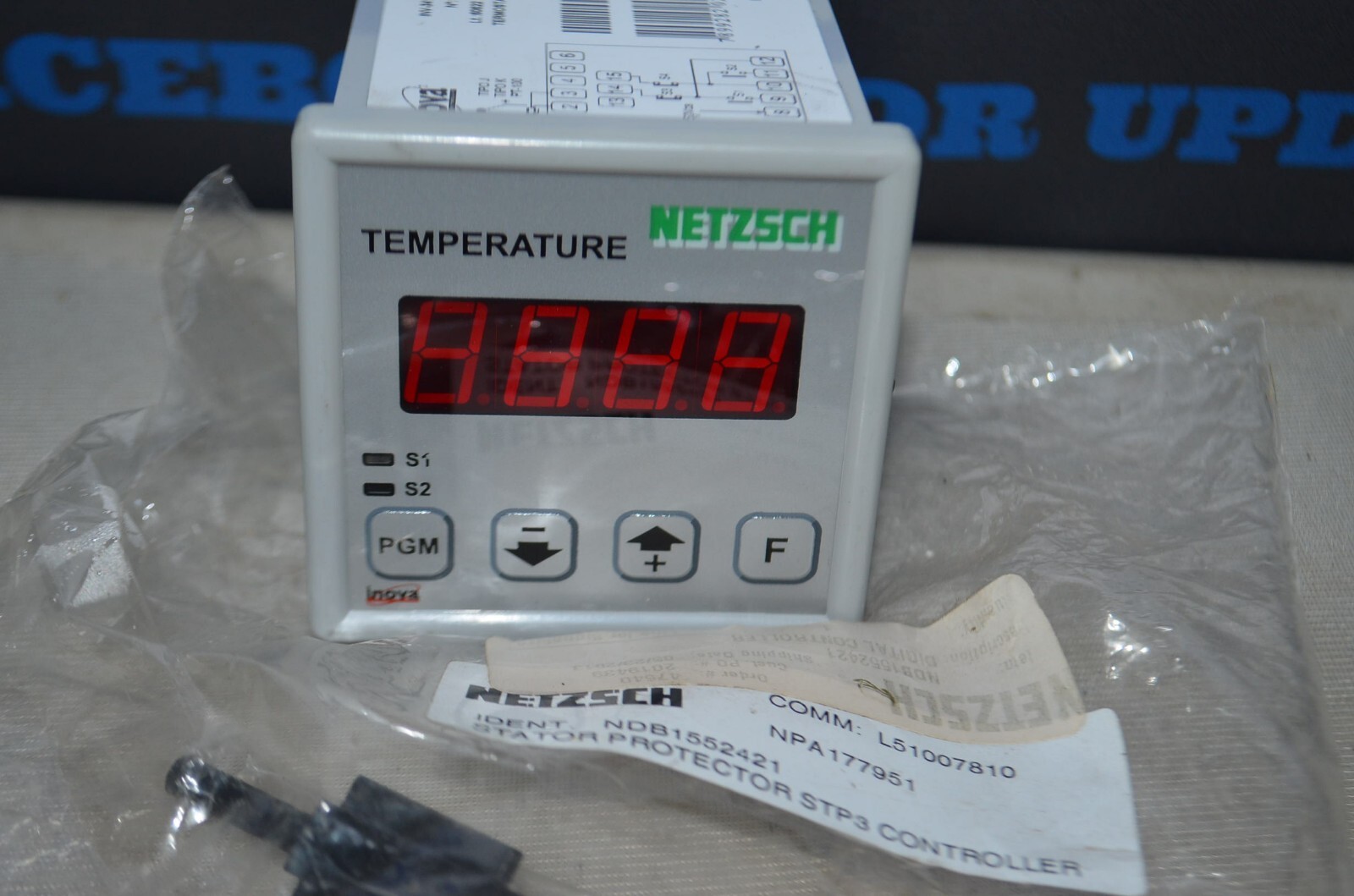 NETZSCH DIGITAL THERMOSTATO NDB1552421 INNOVA INV-34101-02/M/RR FREE ...