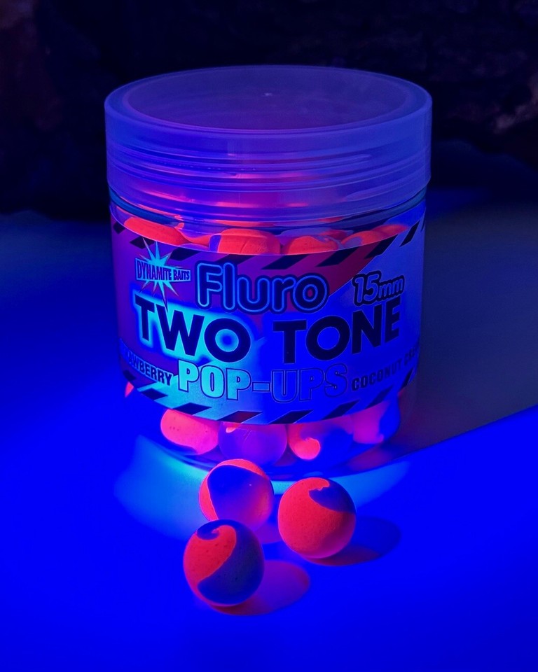 Dynamite Baits Fluro Two Tone Pop Ups Strawberry & Coconut 15mm 80g ...