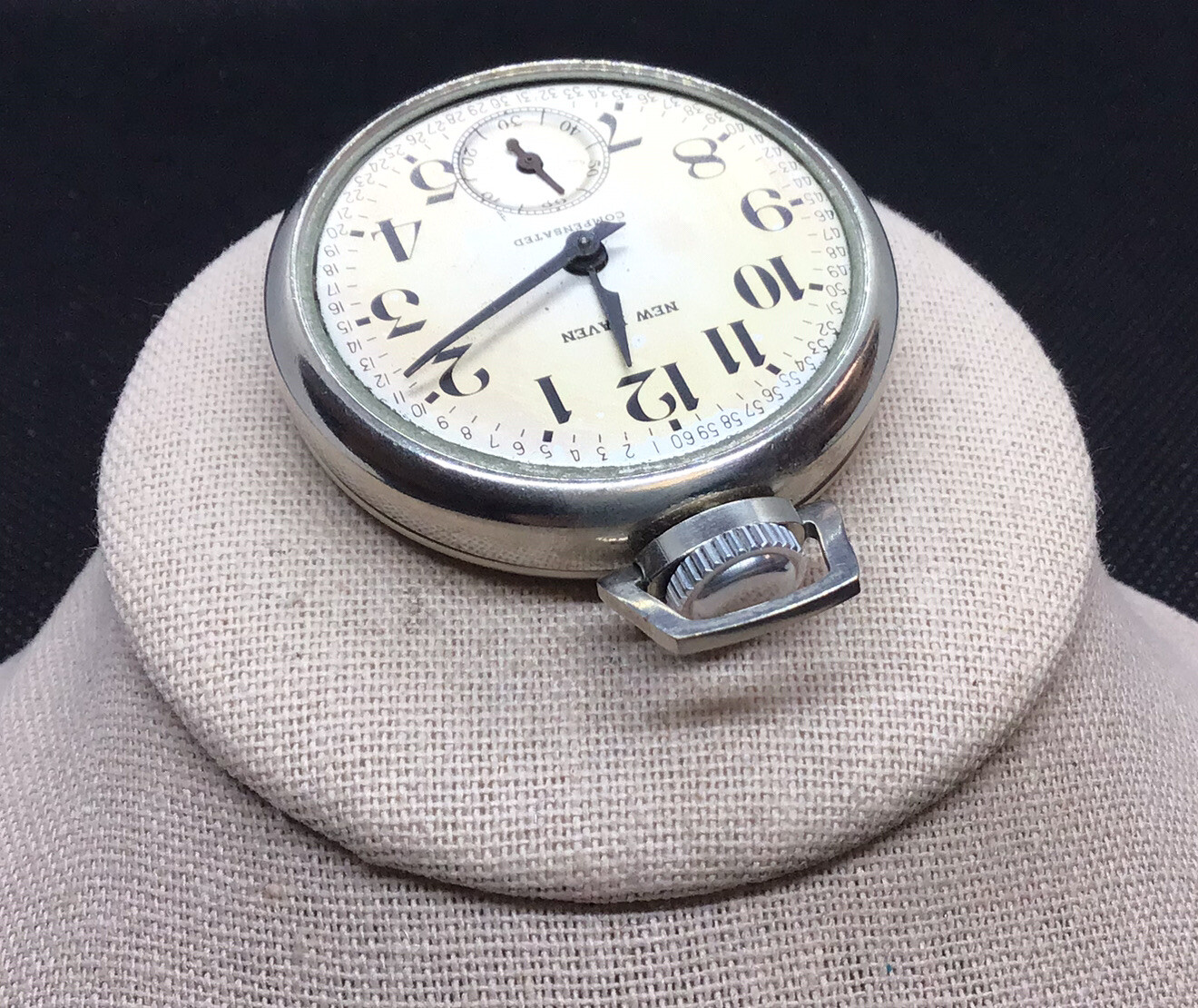 Vintage New Haven Compensated Pocket Watch "AS IS" W723 | eBay