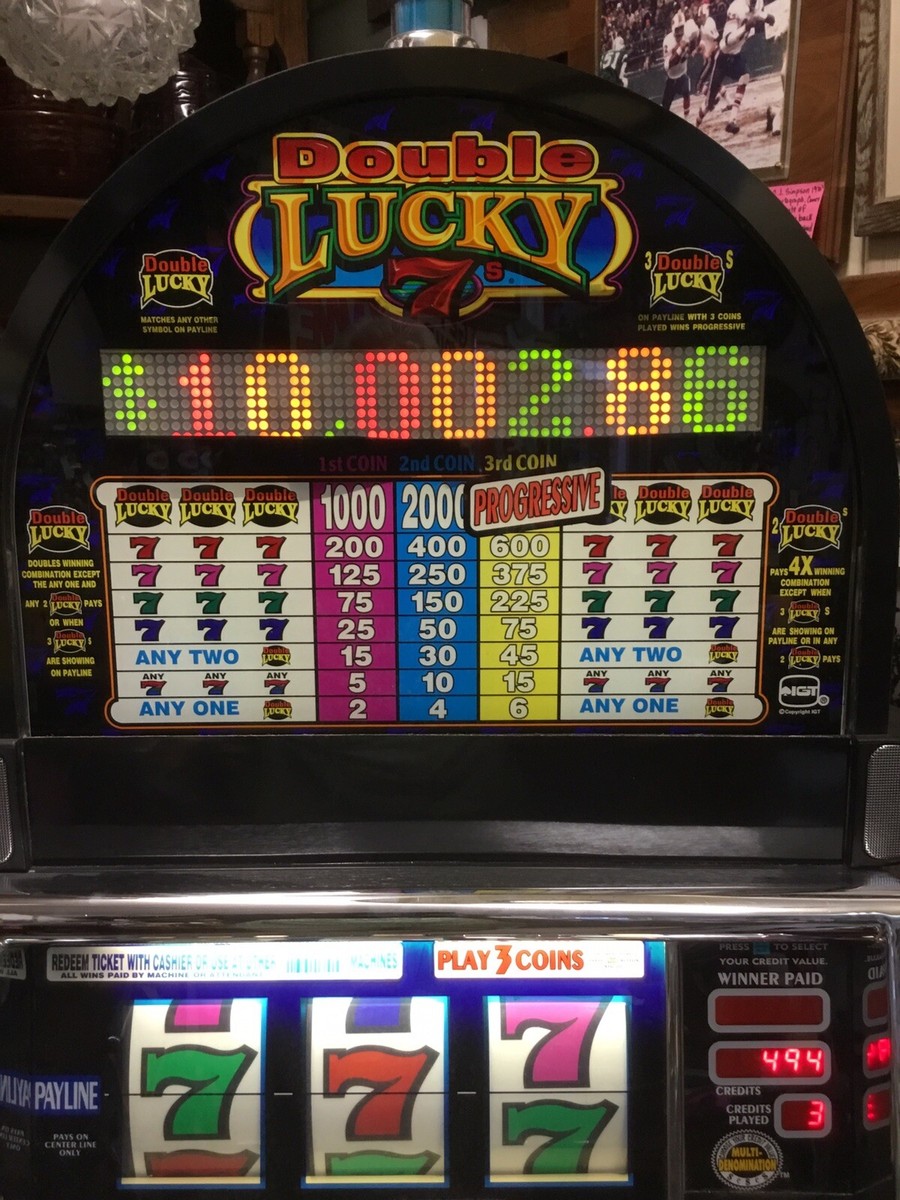 Lucky 7 Bar Slot Machine