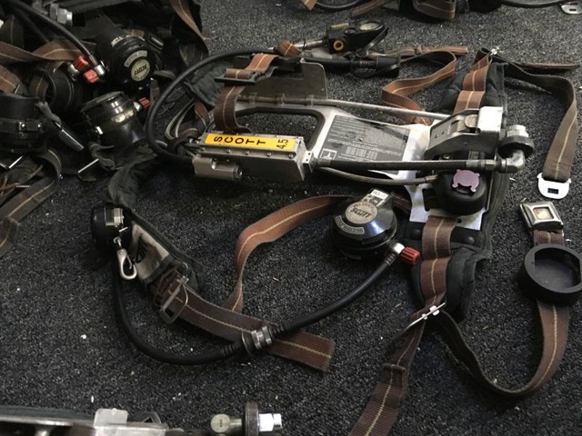 Scott 4.5 AP50 SCBA Quick Connect Reg Integrated PASS Bell EBSS Buddy ...