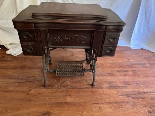 Vintage Singer Sewing Machine Table & Sewing Machine Matching Pair | eBay