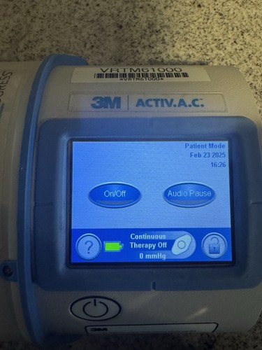 3M ActiV.A.C. Negative Pressure Wound Therapy System In Case With ...