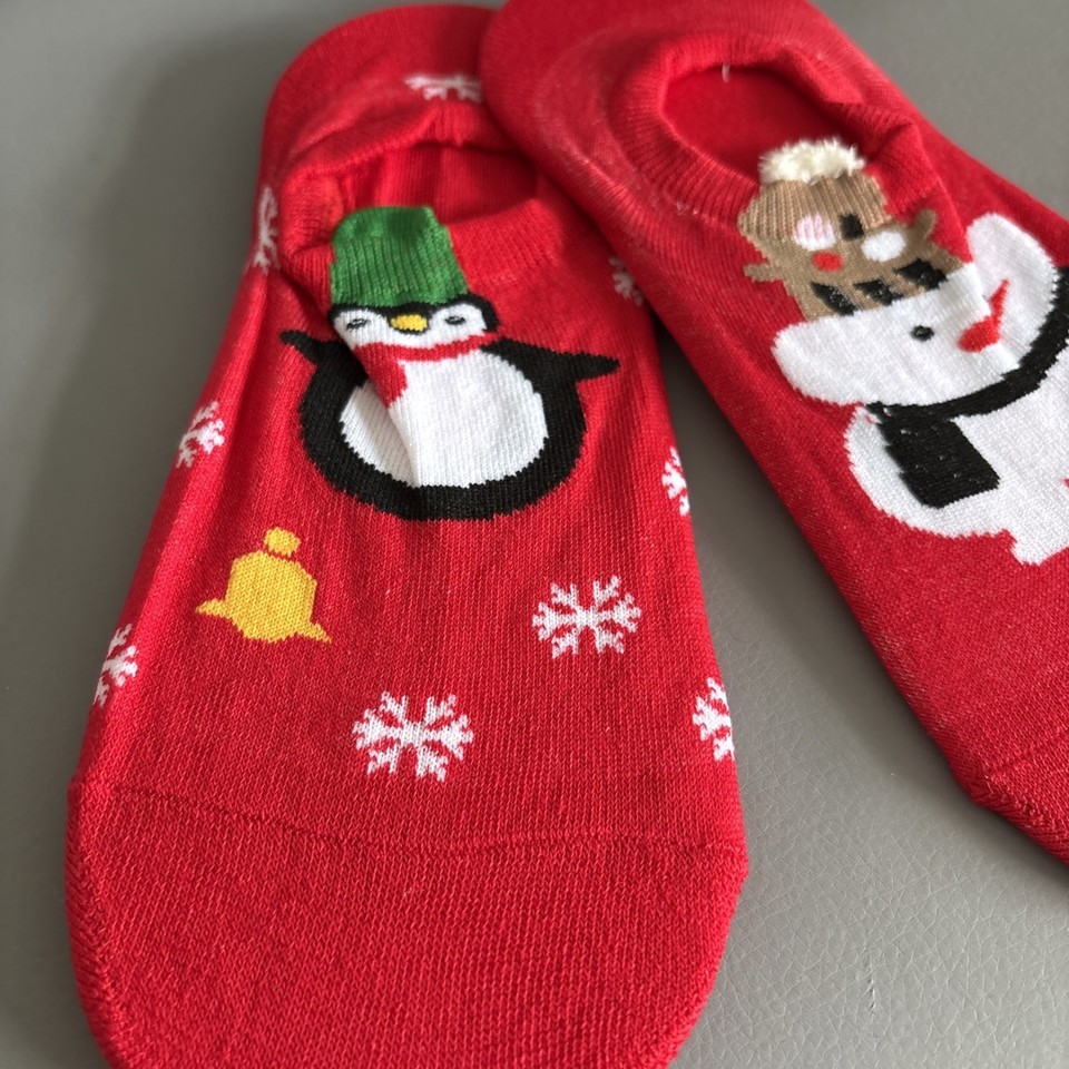 Christmas Holiday Socks Adult Fun Colorful Print Patterned Novelty ...