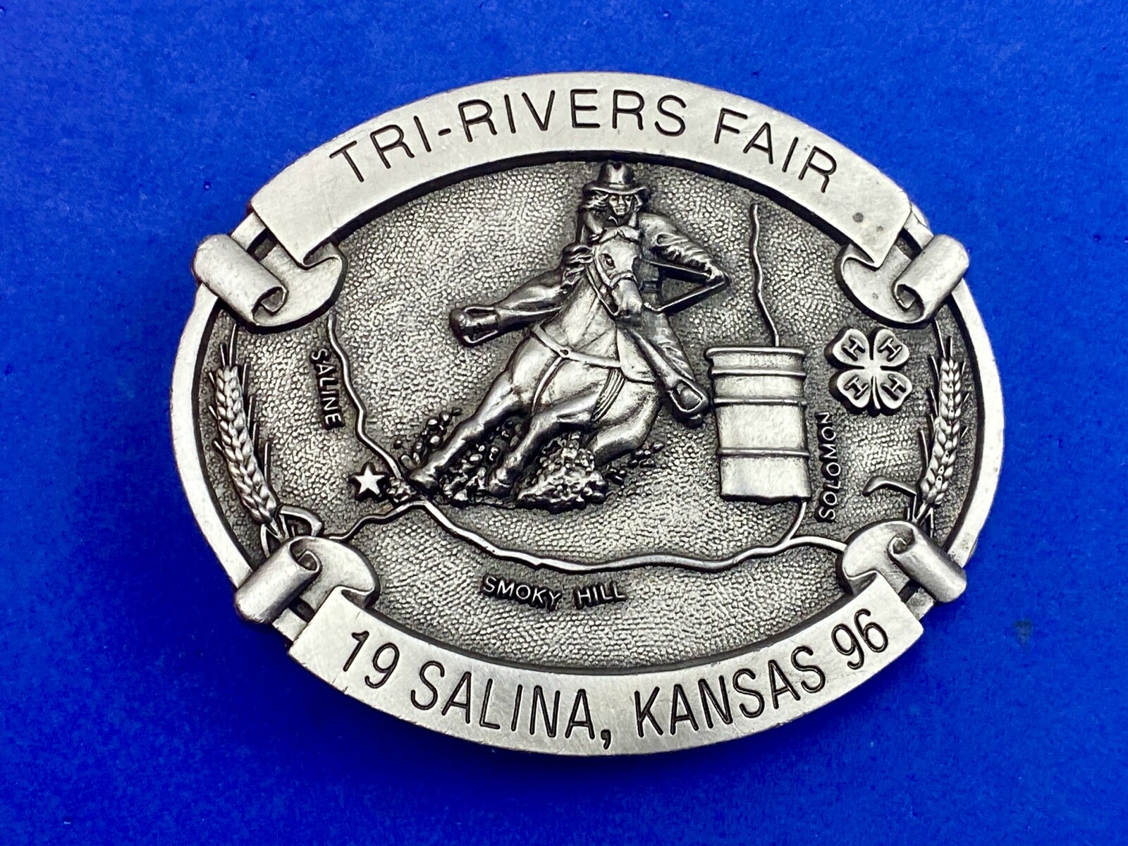 Vintage 1996 Tri-Rivers Fair belt buckle - Salina KS… - Gem