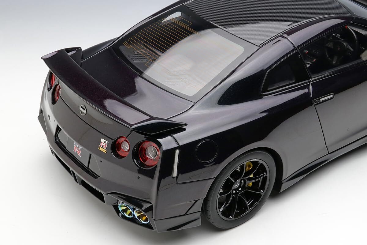 EIDOLON 1/18 NISSAN GT-R Track edition engineered by NISMO T EIDOLON 1/18 NISSAN GT-R Track edition engineered by NISMO T