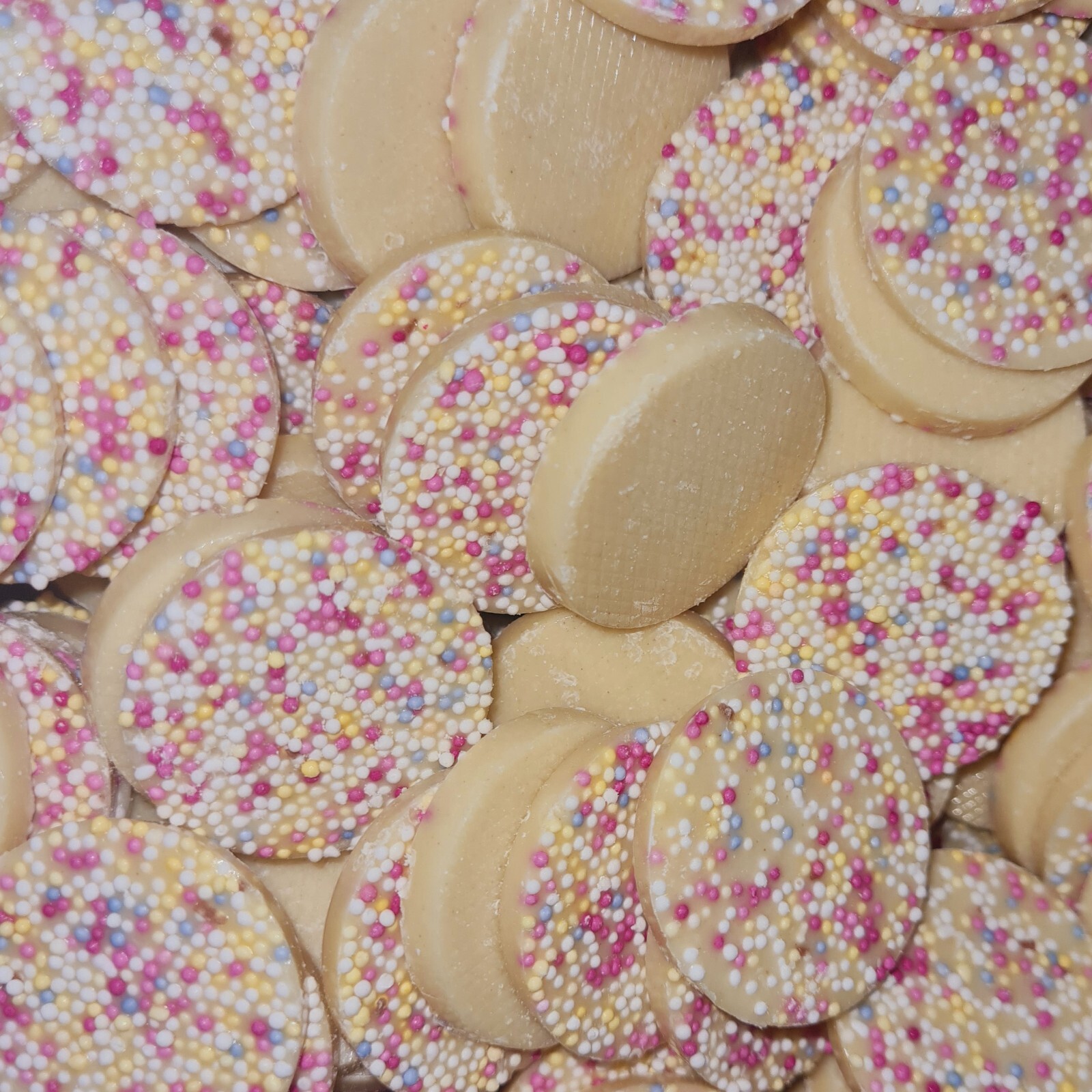 Assorted Retro Chocolate Candy Pick & Mix Sweets Hannah's (200g, 500g ...