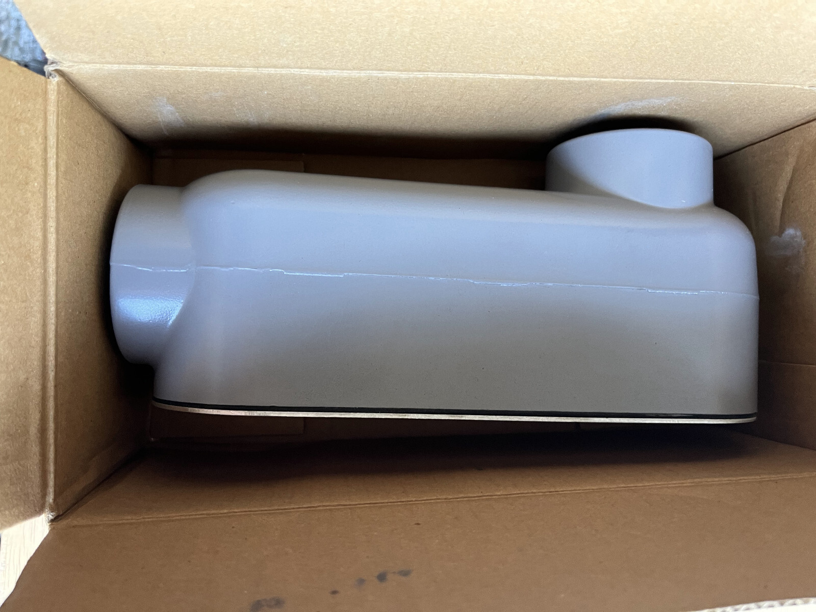 Dottie LB200CG 2" Aluminum Threaded Conduit Body LB Type Cover and ...