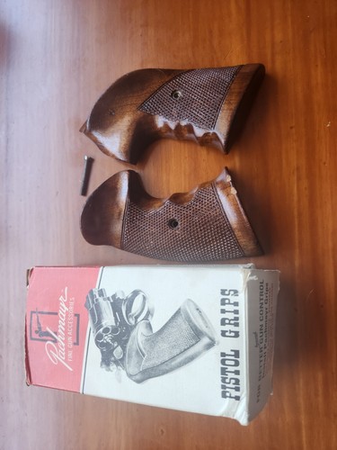 Pachmayr Colt Python And I Frame Presentation Revolver Grips | eBay