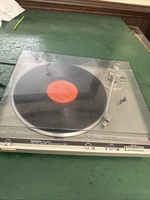 Technics SL-Q300 Turntable Direct Drive Automatic Record Player. No ...