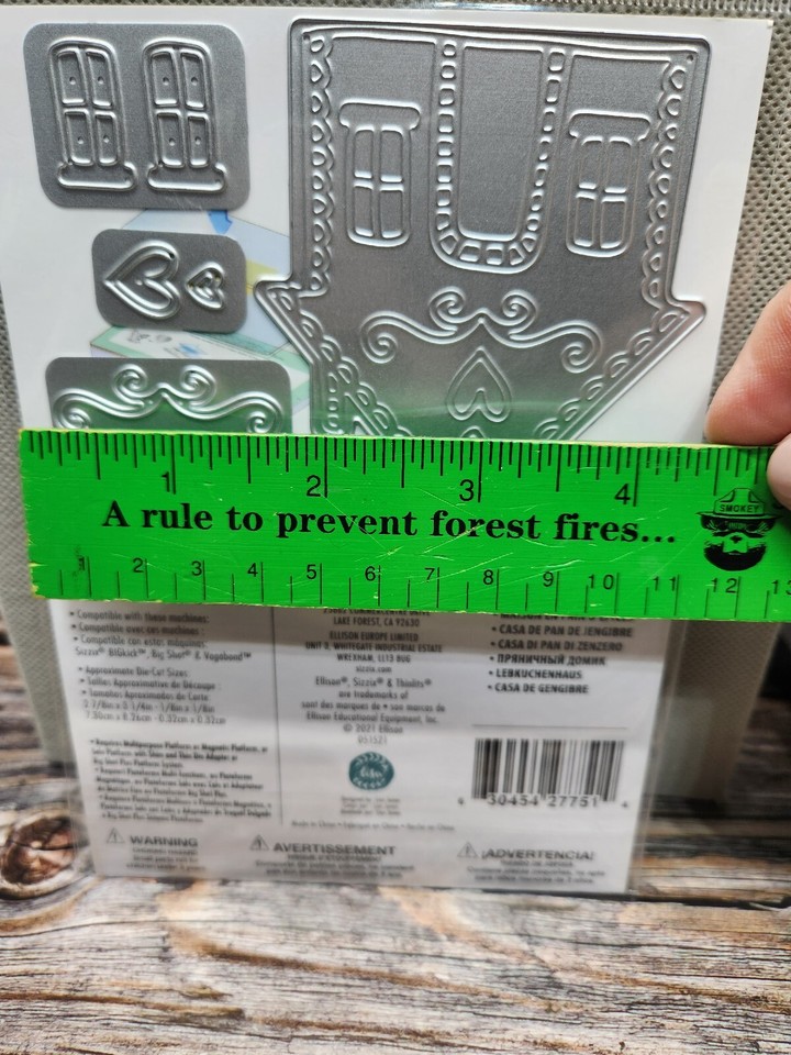 Sizzix Thinlits GINGERBREAD HOME for Christmas 6 Dies New Lisa Jones | eBay