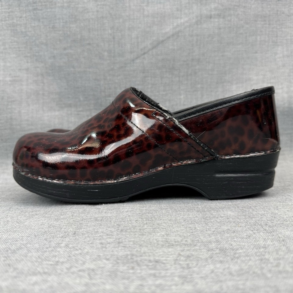 Dansko Clogs Women 41 US 10 Slip On Patent Leather Cheetah Animal Print ...
