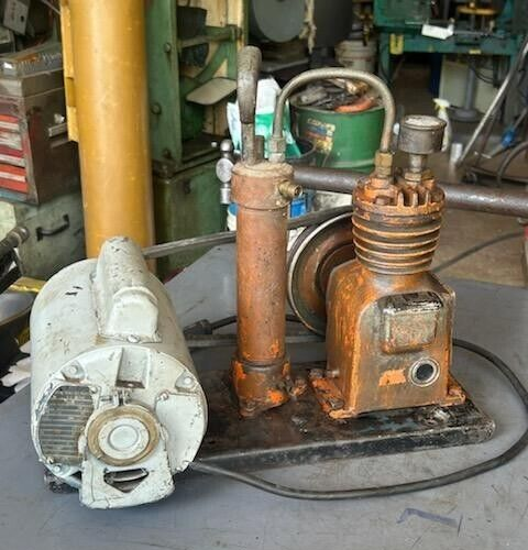 Vintage DeVilbiss Air Compressor Pump Toledo Ohio Cast Iron USA Made GE ...