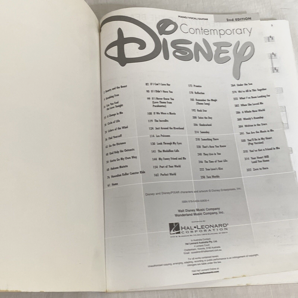 Music Book Contemporary Disney: 50 Favorite Songs Piano-Vocal-Guitar ...