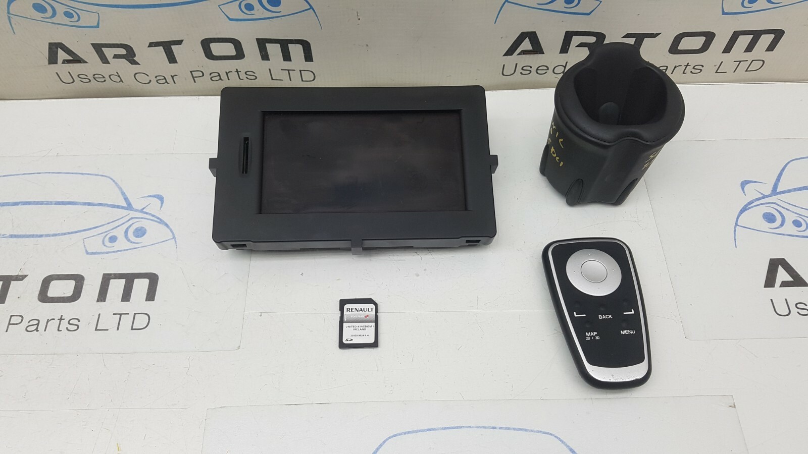 2010 RENAULT Scenic Mk3 SAT NAV Screen With Remote Control 259154206r ...