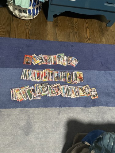 Lots Of Top Loaded Vintage Baseball Cards With Many Big Names And ...