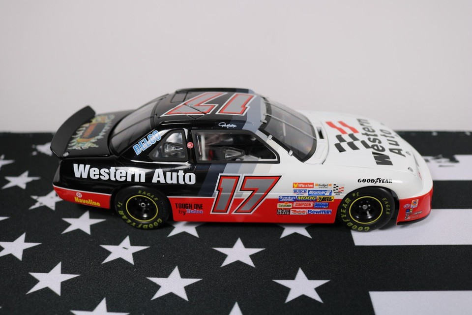 RARE Darrell Waltrip #17 Western Auto 1/24 1989-94 Chevy Lumina Team ...