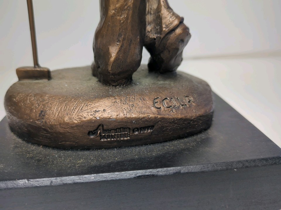 AUSTIN ECILA Male Golfer LEANING ON GOLF CLUB 1997 SCULPTURE Statue ...