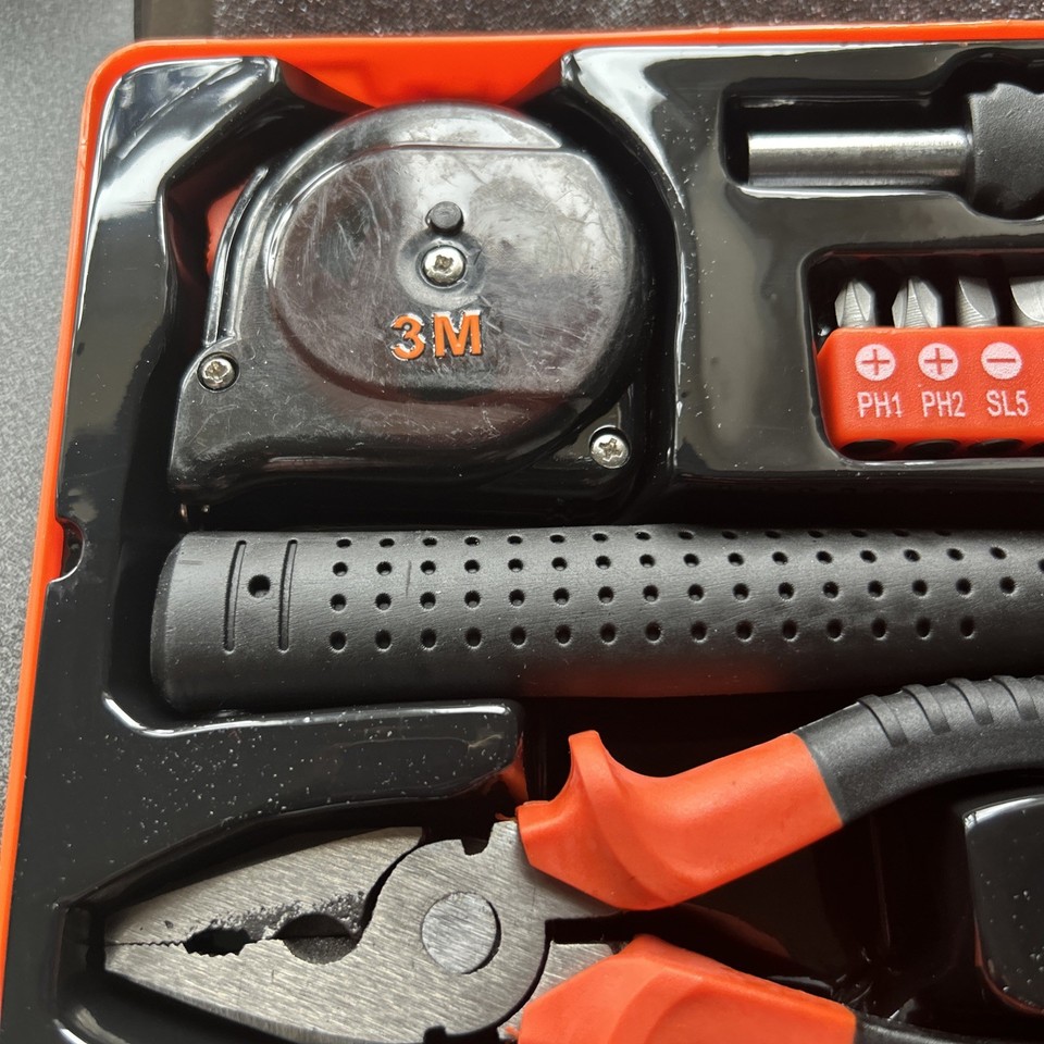 HOME ESSENTIAL BASIC D.I.Y. 10 PIECE TOOL KIT *X-TECH 10* | eBay UK