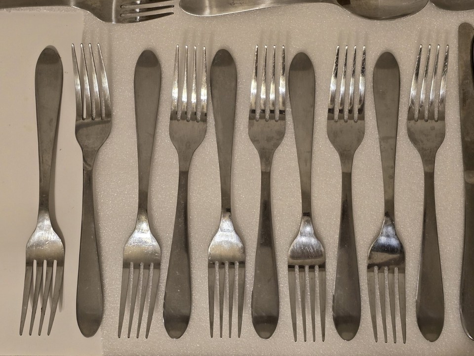 Cambridge +17 Flatware Lot Of 46 Pieces Stainless Steel Silverware Set | eBay