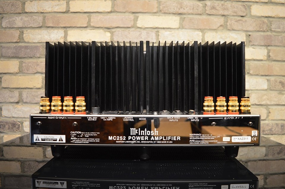 McIntosh MC-252 - 2 Channel X 250 Watt Solid State Power Amplifier | eBay