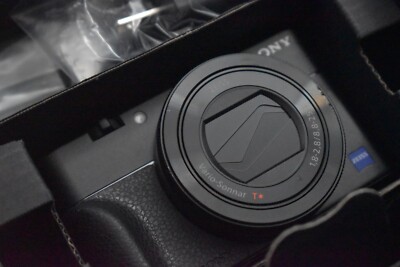 [1 Yr warranty] Sony Cyber-Shot DSC-RX100 V M5A 20.1MP 4K Digital ...