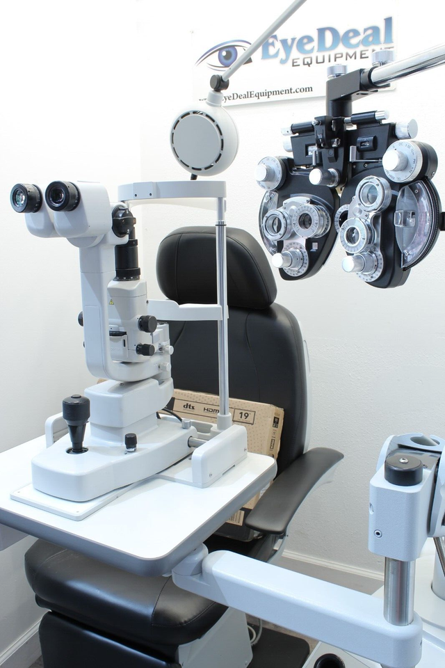Topcon Lane Topcon OC 2200 chair, Csiv stand, SLD2 Slit lamp, Acuity ...
