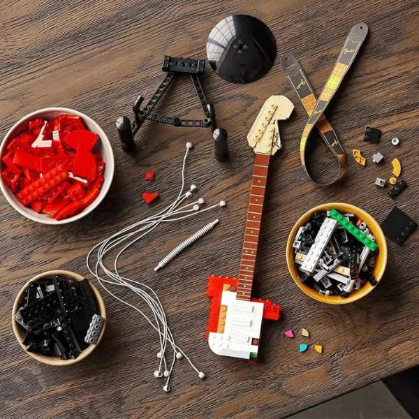 1074PCS Creative Guitar Fender Building Blocks Assemble Bricks Toy ...