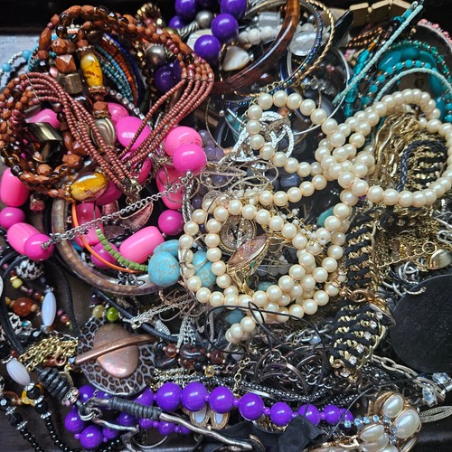 5lb Junk Jewelry Craft Lot Broken Gold Silver Chains Necklaces Repair ...