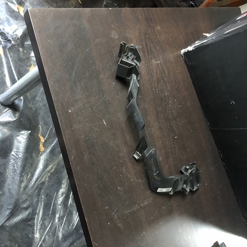 Genuine Volvo Bracket 31663502 NEW OEM | eBay