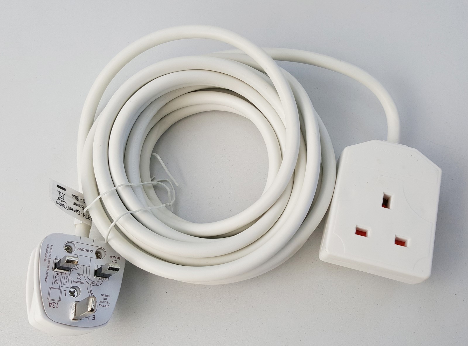 1 4 6 GANG WAY UK PLUG EXTENSION LEAD CABLE SOCKET BS1363 std MAINS ...