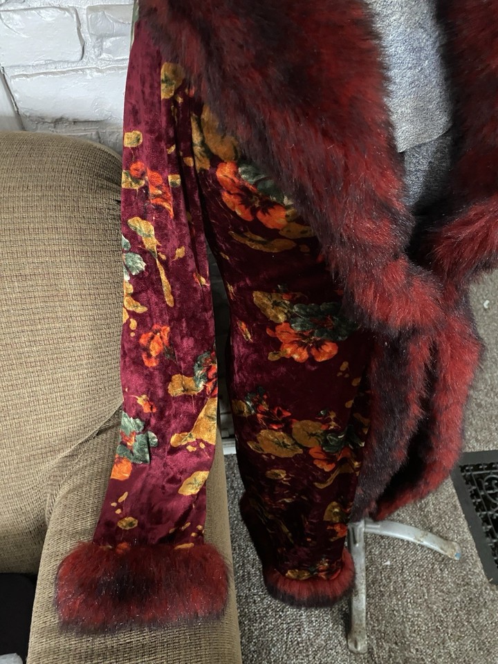 Betsey Johnson VTG Floral Velvet Duster Coat Red Fur Trim Size M RARE ...
