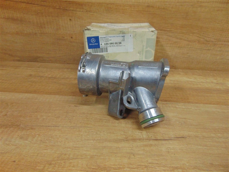 EGR Valve Housing Genuine Mercedes OM646/OM647 - A6460900054 | eBay