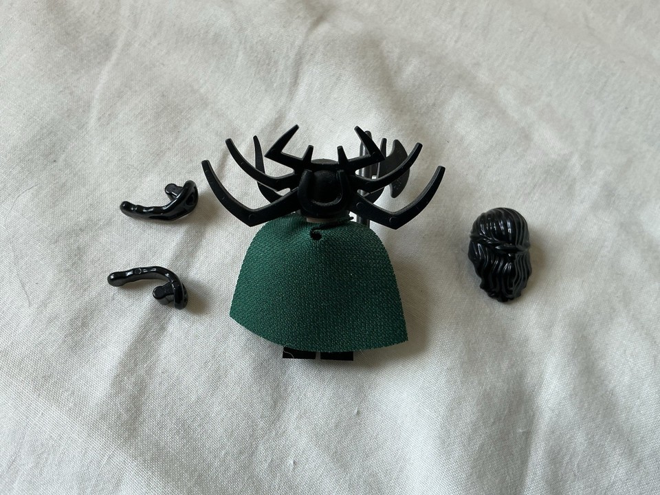 Lego Hela Minifigure Mini-figure Super Rare Complete | eBay UK