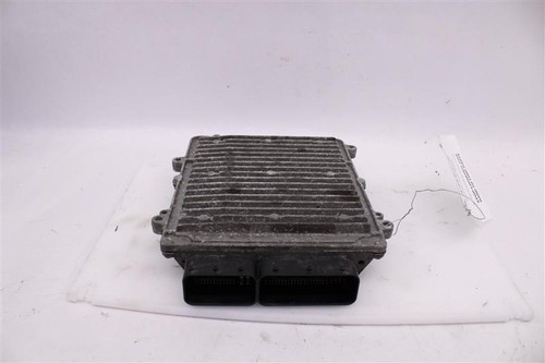 ECU ECM COMPUTER Mercedes C300 C350 SLK350 GLK350 2013 13 2769005000 ...